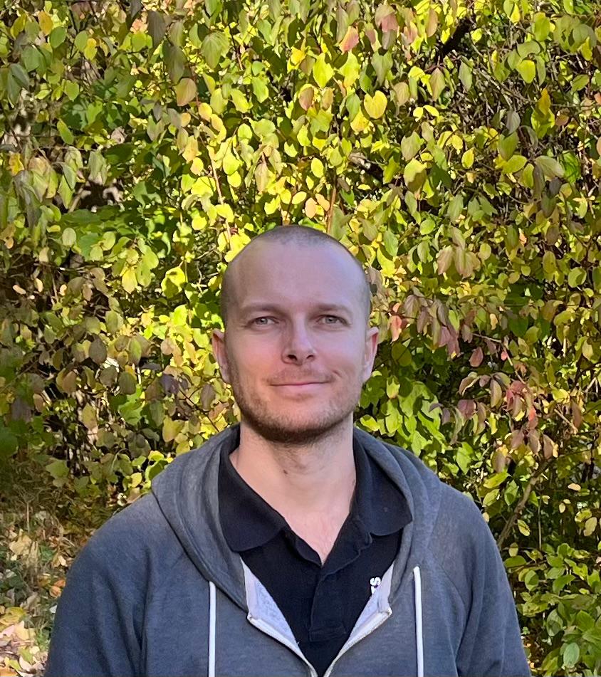 People | Shoudong Huang